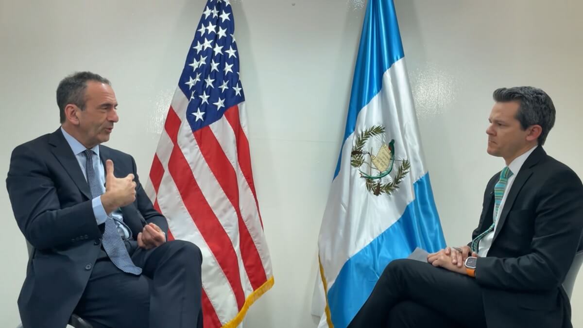 Phil Gordon por democracia: estamos observando a niveles superiores de ...